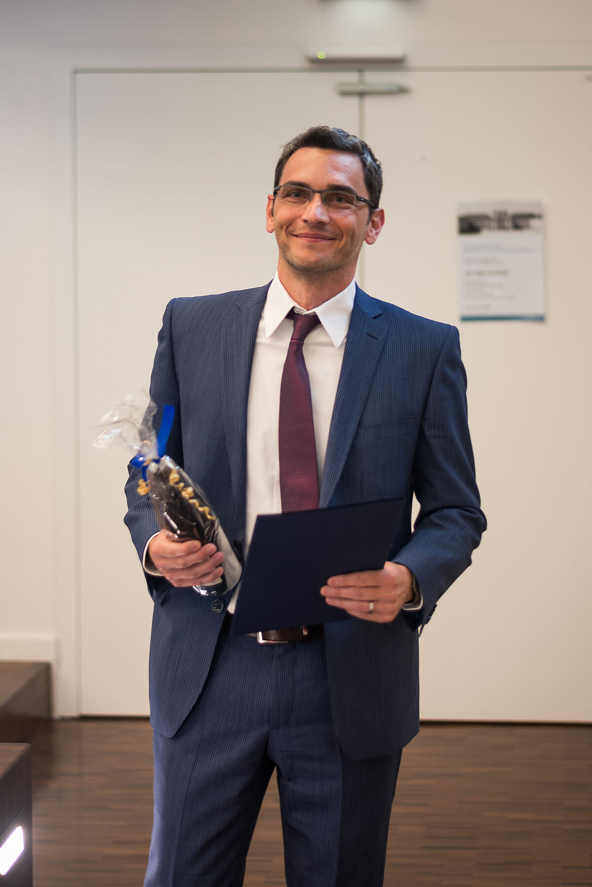 Forschungspreis „Young Researcher Award“ für neuberufenen Professor Dr ...